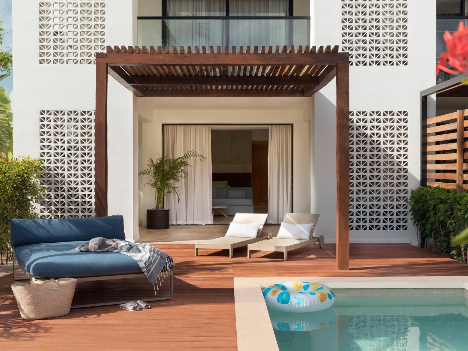 Junior Suite with Private Pool